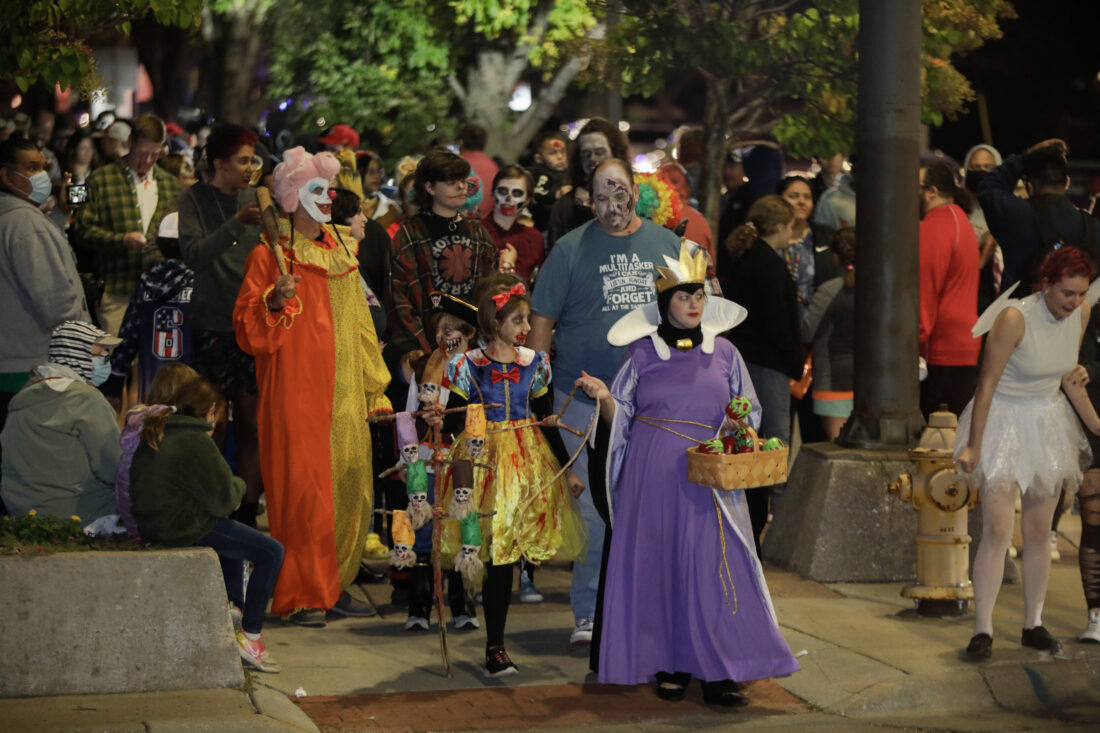 PHOTOS: 2021 Lawrence Zombie Walk | News, Sports, Jobs - Lawrence ...